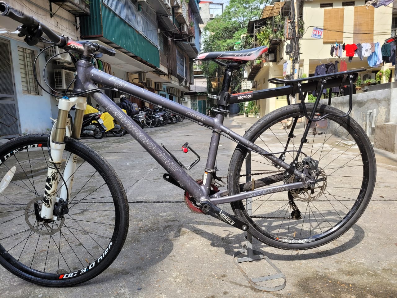 Hanoi Bike Rental | Affordable Bicycle & E-Bike Hire in Hanoi